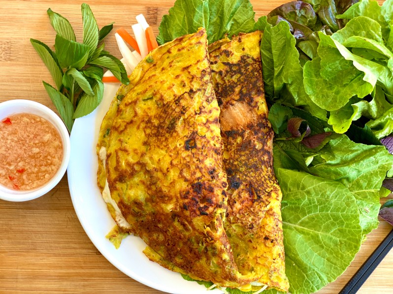 How To Make Perfect Extra Crispy Bánh Xèo – CHEF Q'S TRAVEL RECIPE